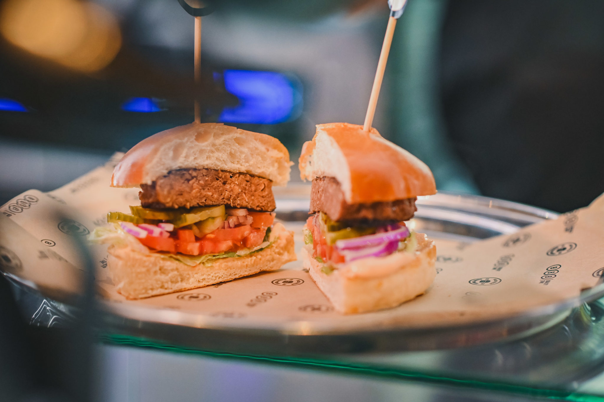 The Rise of Restaurant Robotics in the Food Service Industry - SavorEat