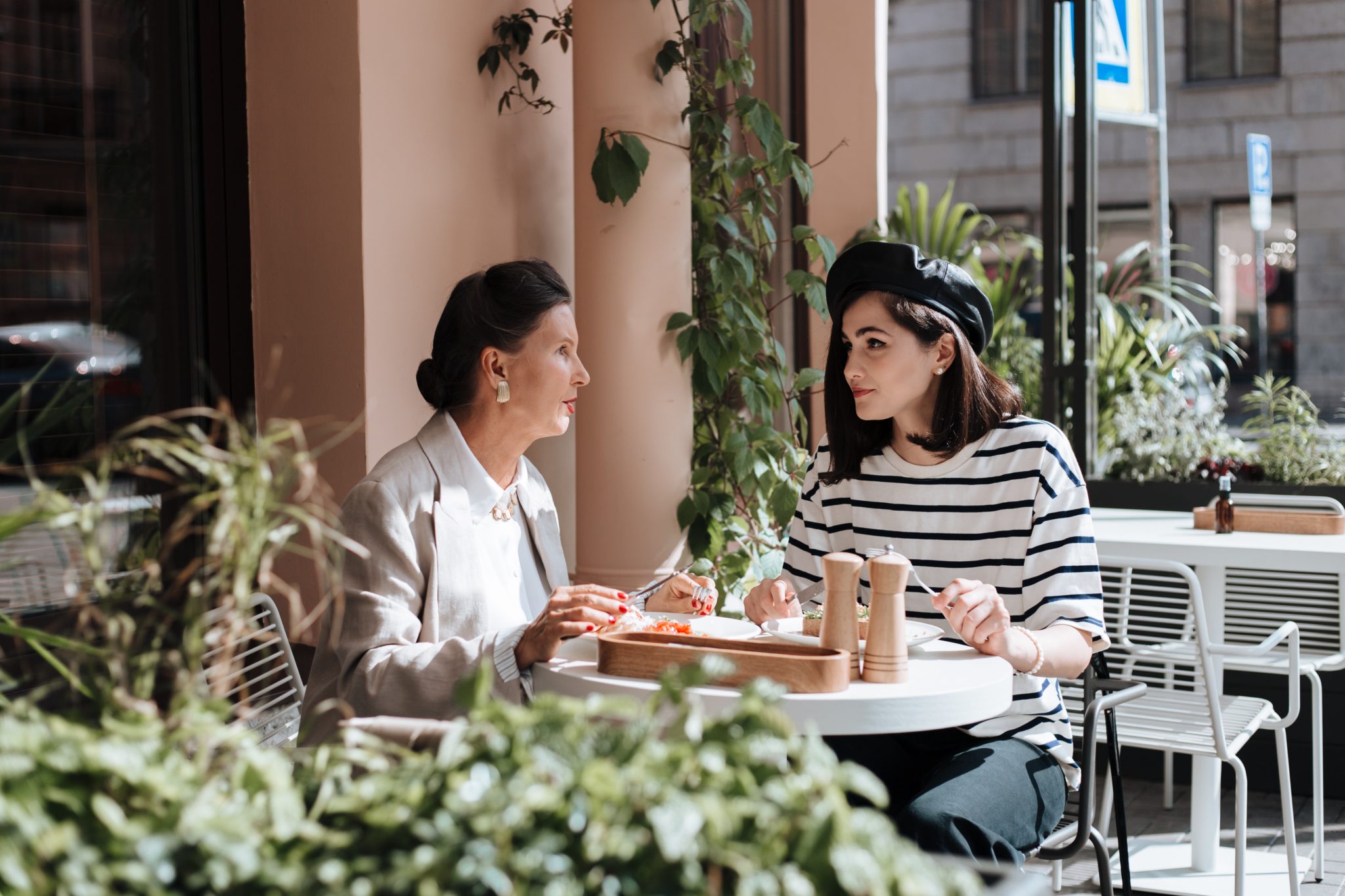How to Leverage Competitive Analysis To Beat Competition in the Food ...